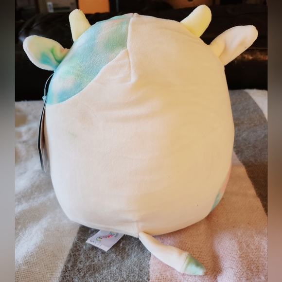 Squishmallows | Toys | Nwt Candess The Blue White Cow 8 New ...